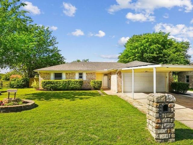 5909 Jackie Ter, Watauga, TX 76148