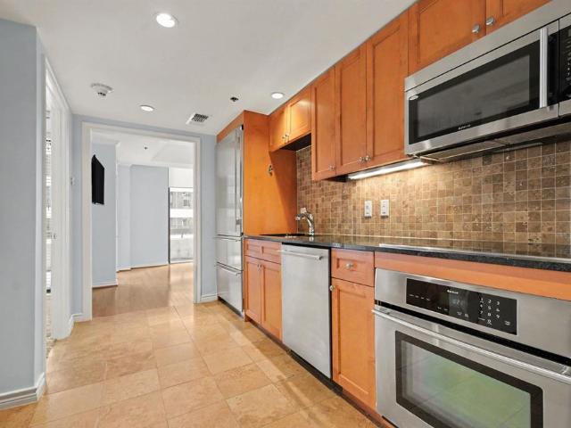5909 Luther Lane # 706