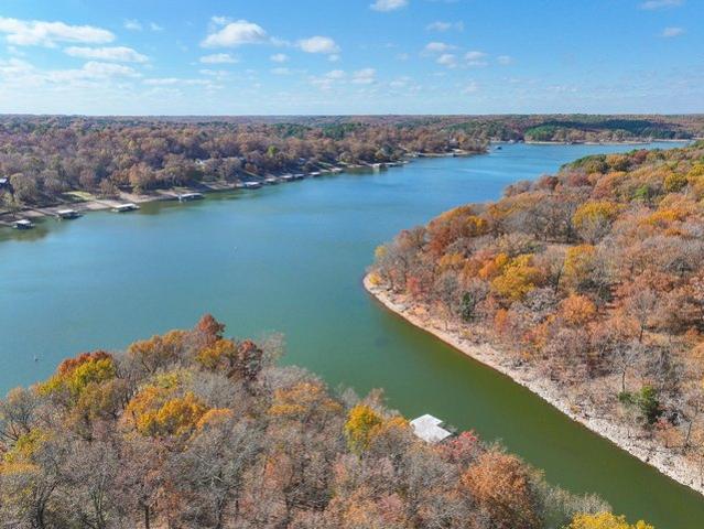 59001 E 325 Ln, Grove, OK 74344