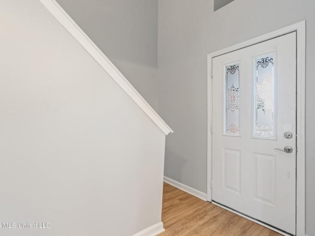 5900 Magnolia Lakes Drive