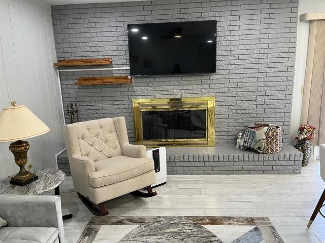 5900 NW 82nd Circle