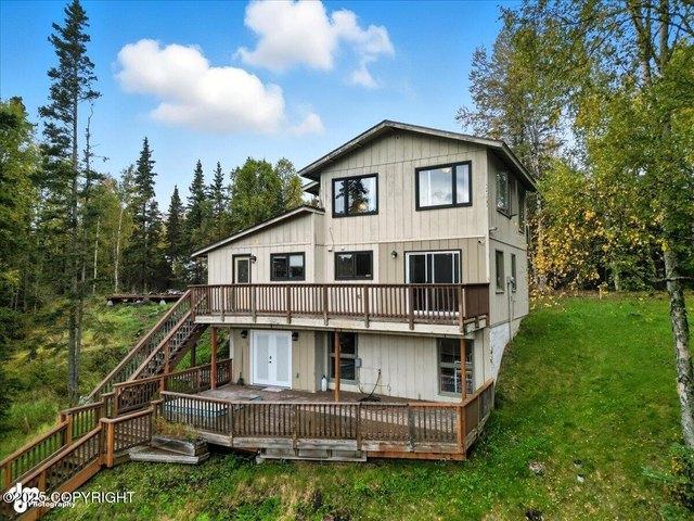5900 Orth Cir, Anchorage, AK 99507