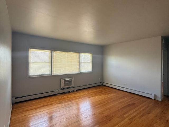 5900 Butterfield Road # 9
