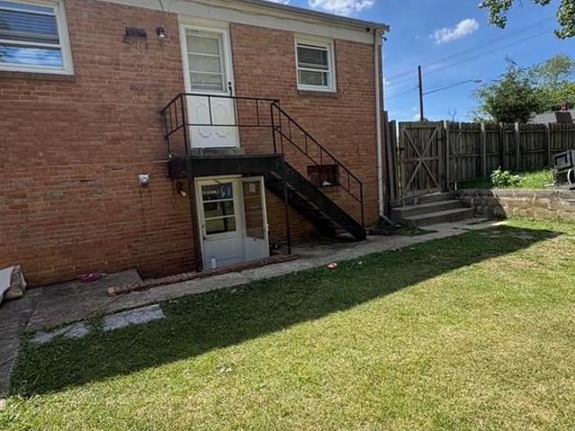 5900 John Adams Drive