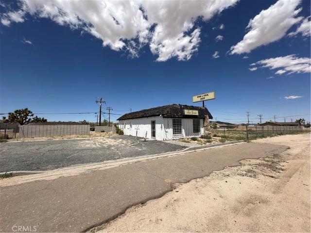 5900 palms