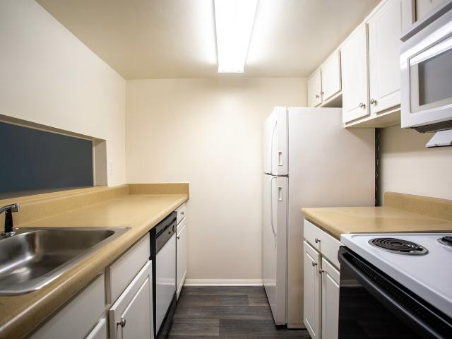 5900 Westower Court Studio Apartment for Rent at 5900 Westower Ct, Richmond, VA 23225 Cedarhurst