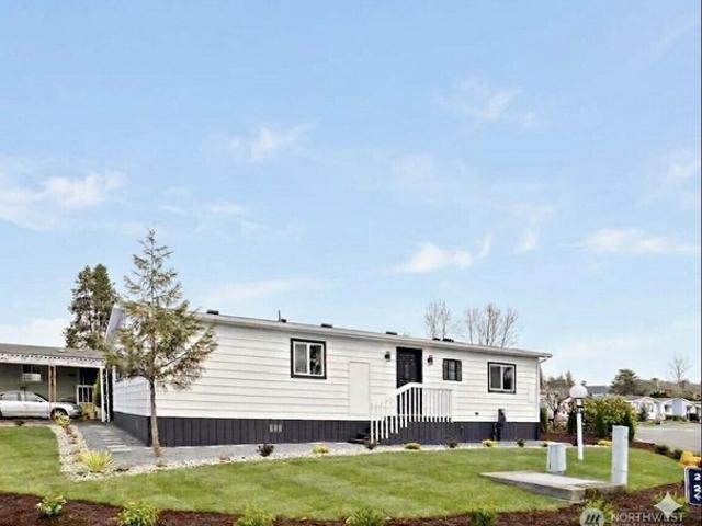 5900 64th St NE Unit 217, Marysville, WA 98270