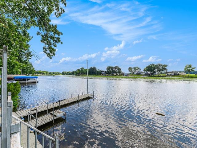 59010 Lakeshore Drive