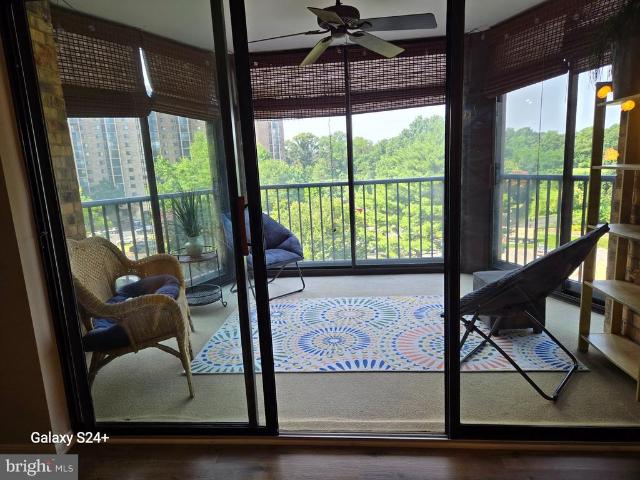 5901 Mount Eagle Drive # 607