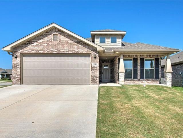 5901 NW Reynolds St, Bentonville, AR 72713