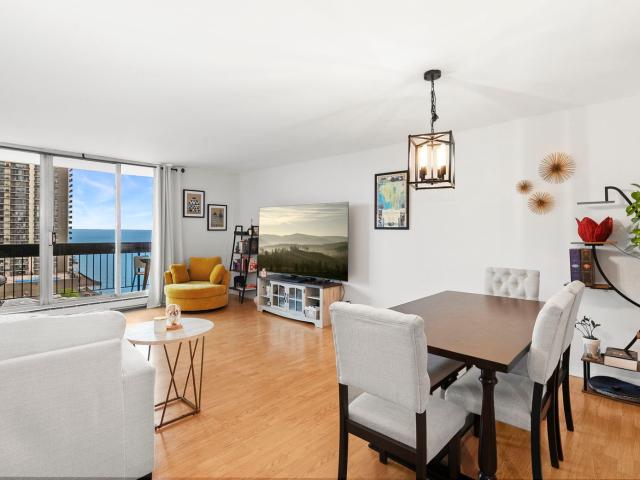 5901 N Sheridan Road # 13F
