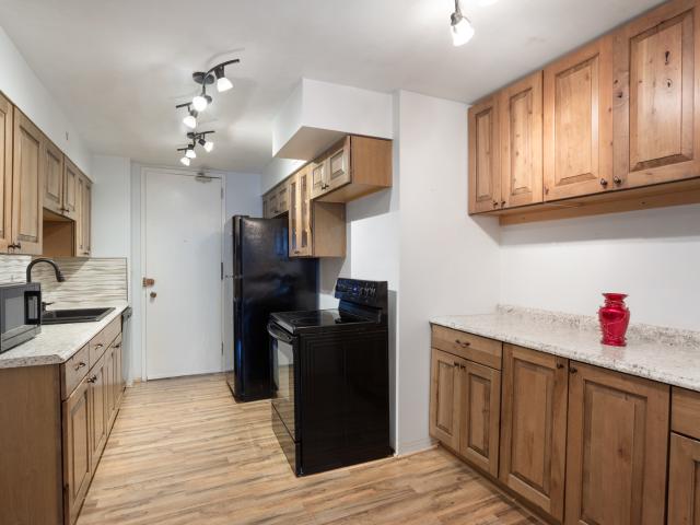 5901 N Sheridan Road # 2J