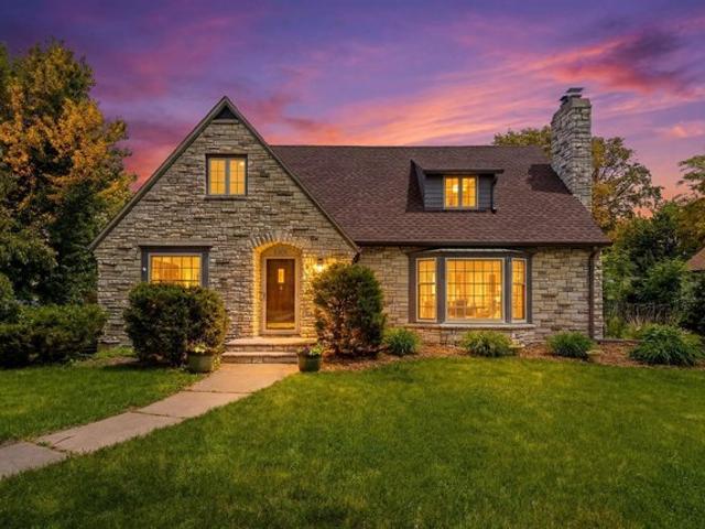5901 Oakland Ave, Minneapolis, MN 55417
