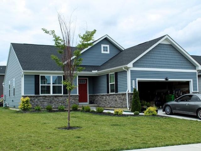 5901 Cresting Dr, Franklin, OH 45005