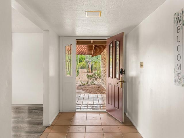 5901 E Cactus Wren Rd, Paradise Valley, AZ 85253 | MLS #7017