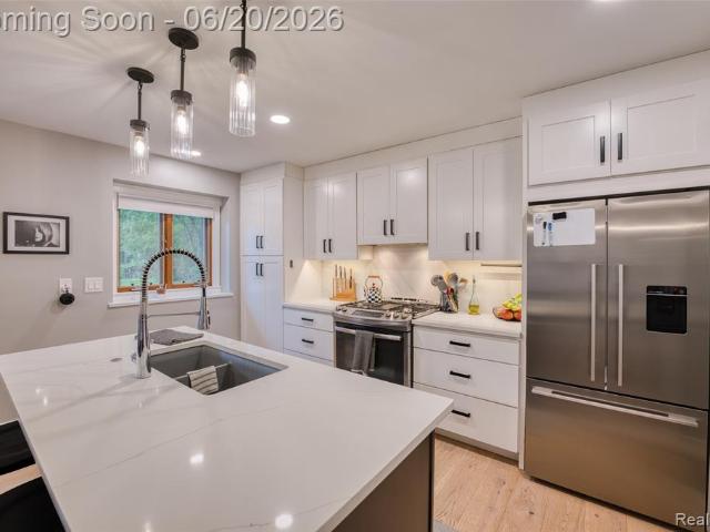 5901 Ford Road