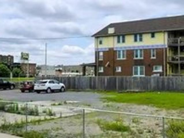 5901 John R St, Detroit, MI 48202