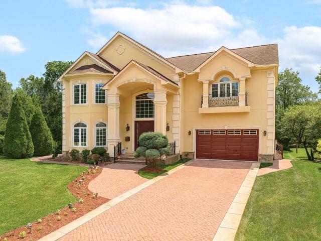 5901 Kingswood Rd, Bethesda, MD