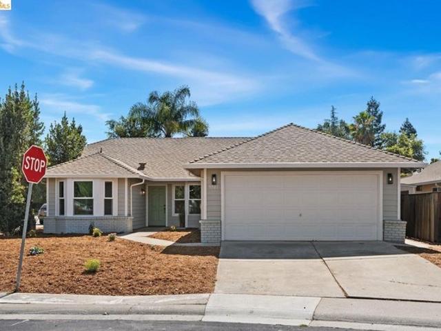 5901 Pine Vista Way, Elk Grove, CA 95758