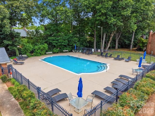 5901 Quail Hollow Road # B