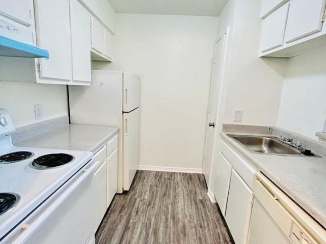 5901 S May Ave 1 Bedroom Apartment for Rent at 5901 S May Ave, Oklahoma City, OK 73119 Mayridge