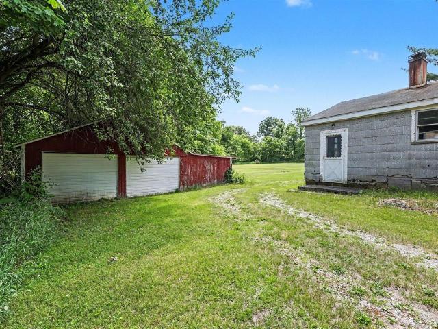 5901 Sharon Hollow Road