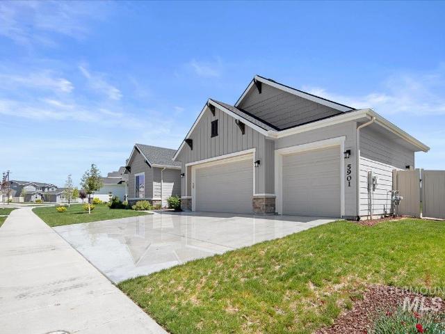 5901 W Copperstone Ct