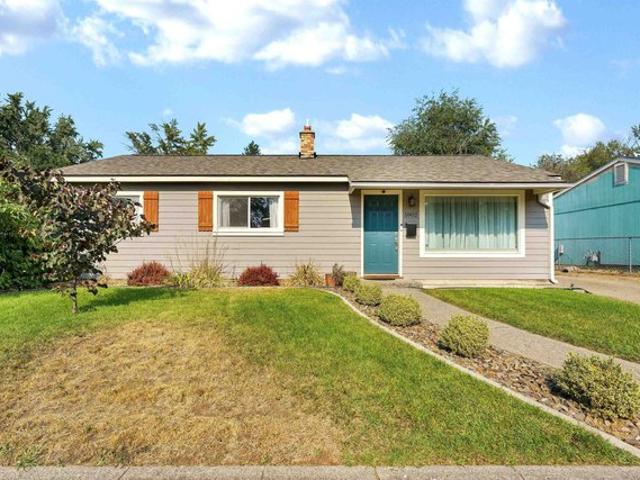 5902 N Greenwood Blvd, Spokane, WA 99205