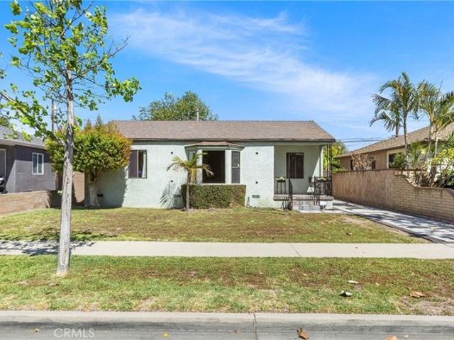 5902 Blackthorne Ave, Lakewood, CA 90712