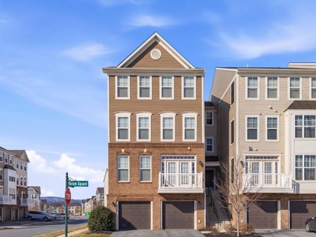 5902 Forum Sq, Frederick, MD 21703