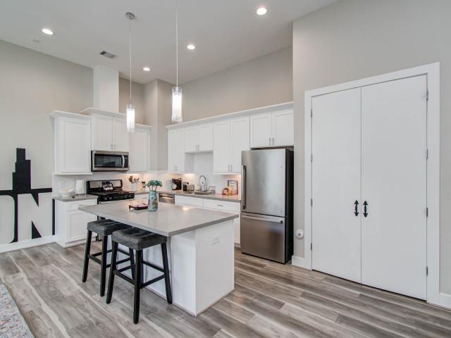 5902 Gardendale Dr, Unit C, Houston, TX 77092 | MLS #32102 | Compass