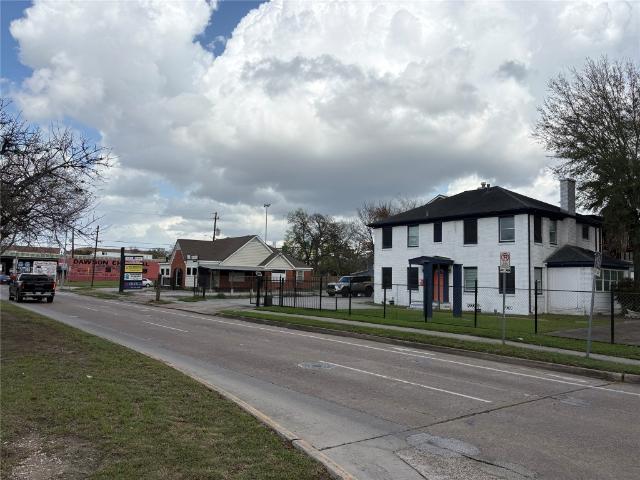 5902 irvington