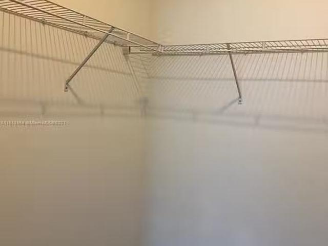 59037697 5906 Woodlands Boulevard