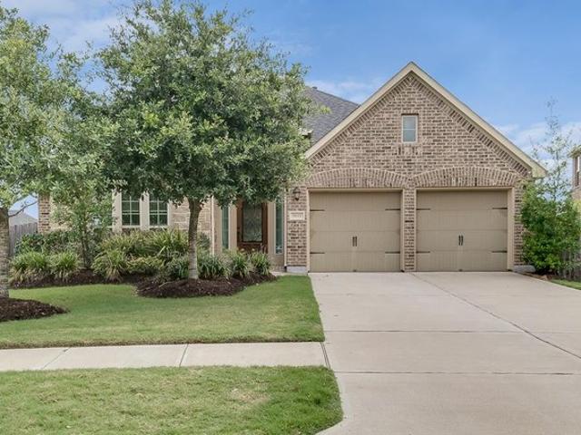 5903 Falling Briar Ln, Sugar Land, TX 77479