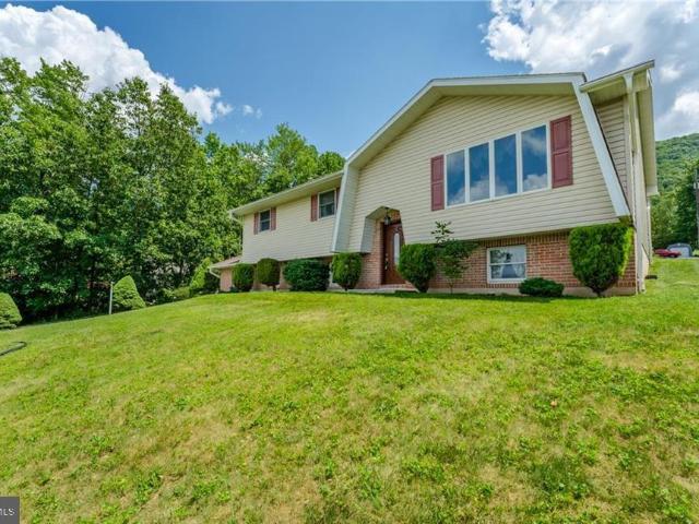 590 Airport Road
