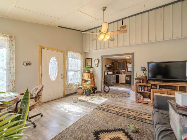 590 Burks Rd, Savannah, TN 38372 | MLS #10217 | Compass
