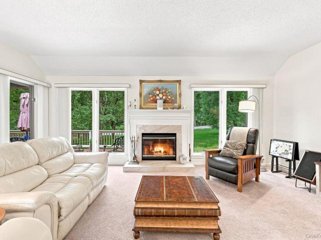 590 Heritage Hills B