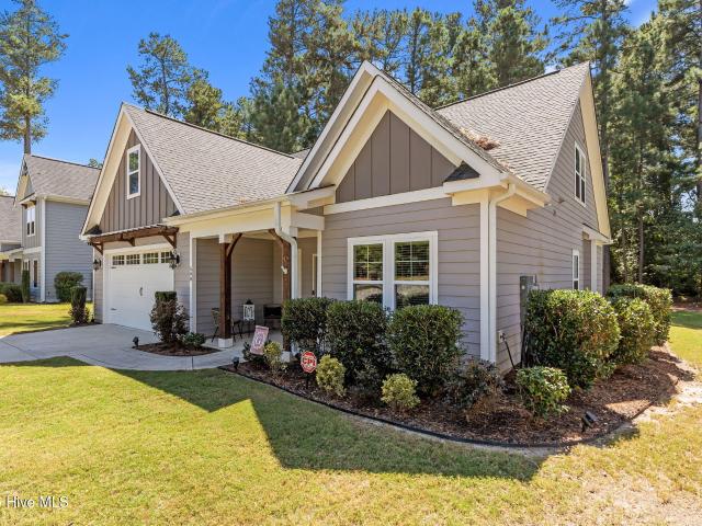 590 Legacy Lakes Way