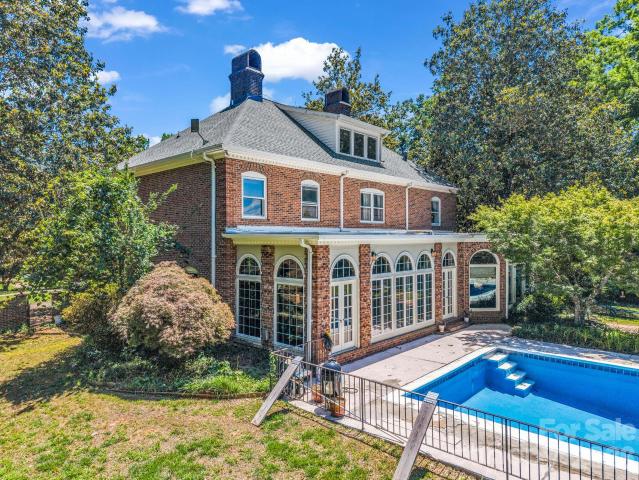 590 Miller Road