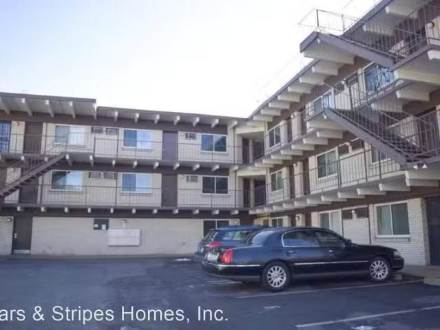 590 N. Logan Street, #206 590 N Logan St #206