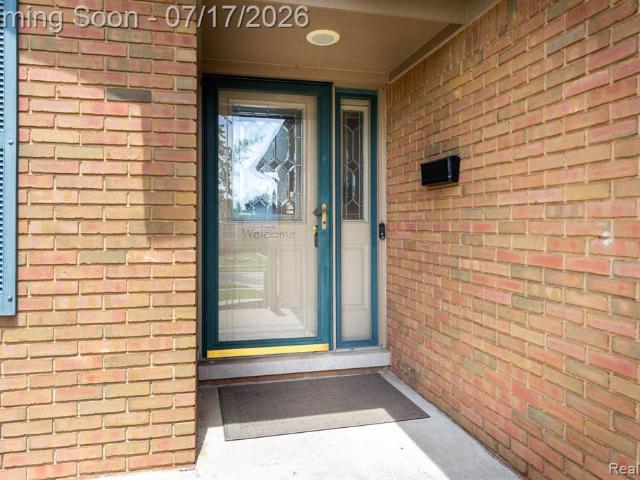 590 Saint John Street
