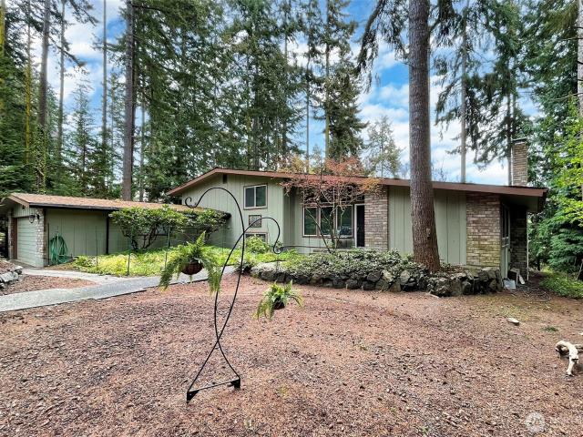 590 Ridge View Drive