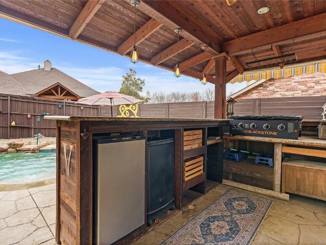 5914 Ambassador Lane