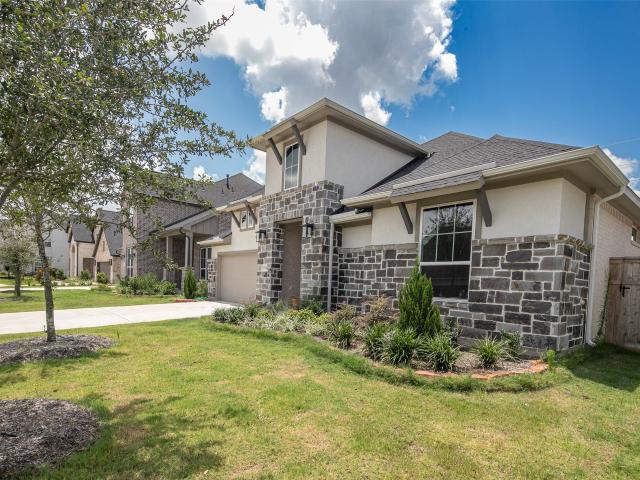 5914 Emerald Ranch Lane