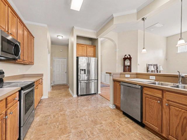 5914 Lyon Farm Drive