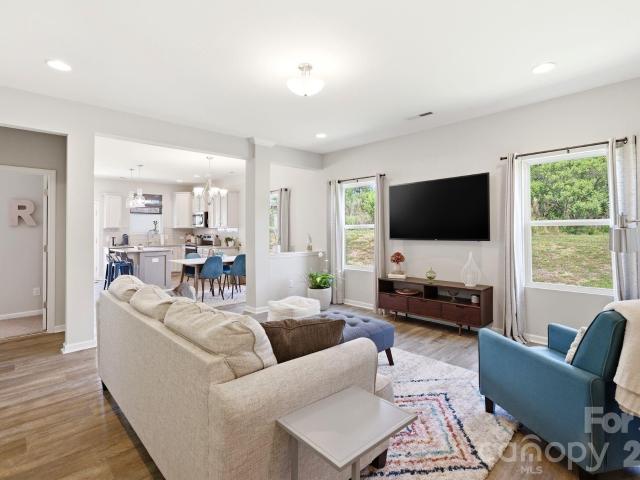 5914 River Meadow Court