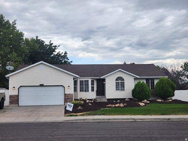 5914 W Valley Pointe Dr, West Valley City, UT 84128