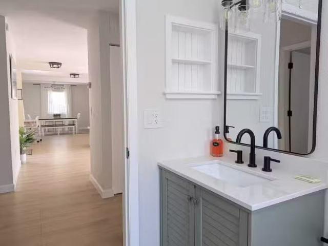 59156656 2702 40th Street West