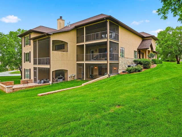 5915 green gate ln