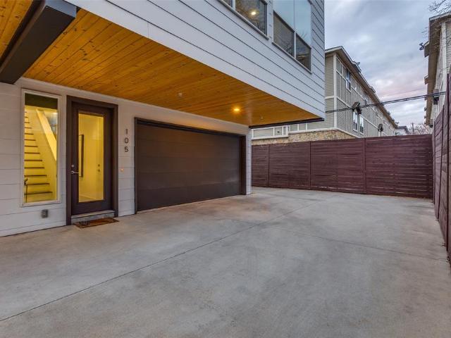 5915 Lindell Avenue # 105